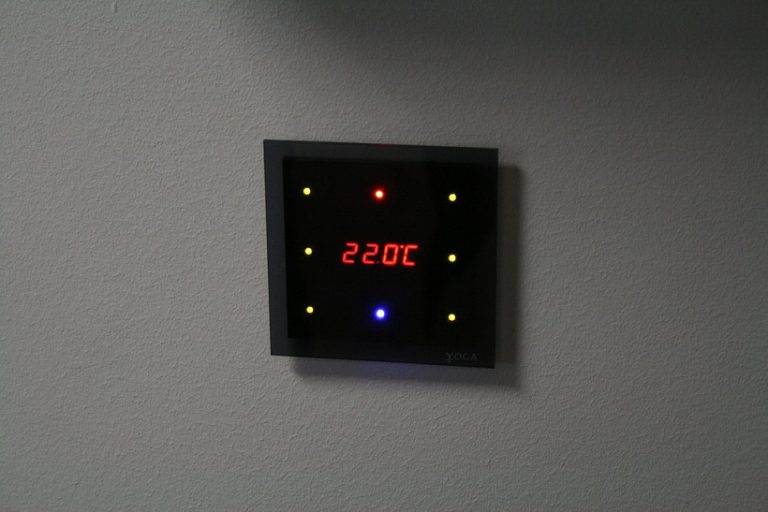 What is a Smart Switch? - DIY Smart Home Hub