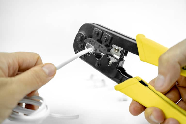 8 Ways To Fix LED Light High Pitched Noise - DIY Smart Home Hub