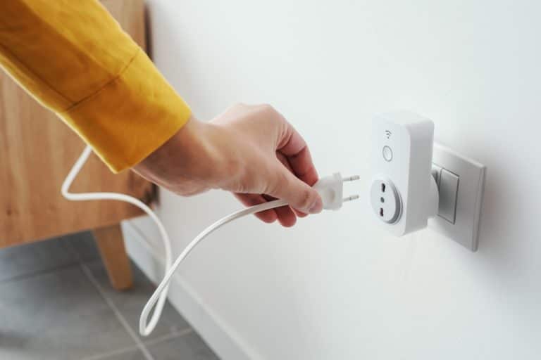 iHome Smart Plug Not Working: 7 Ways To Fix - DIY Smart Home Hub